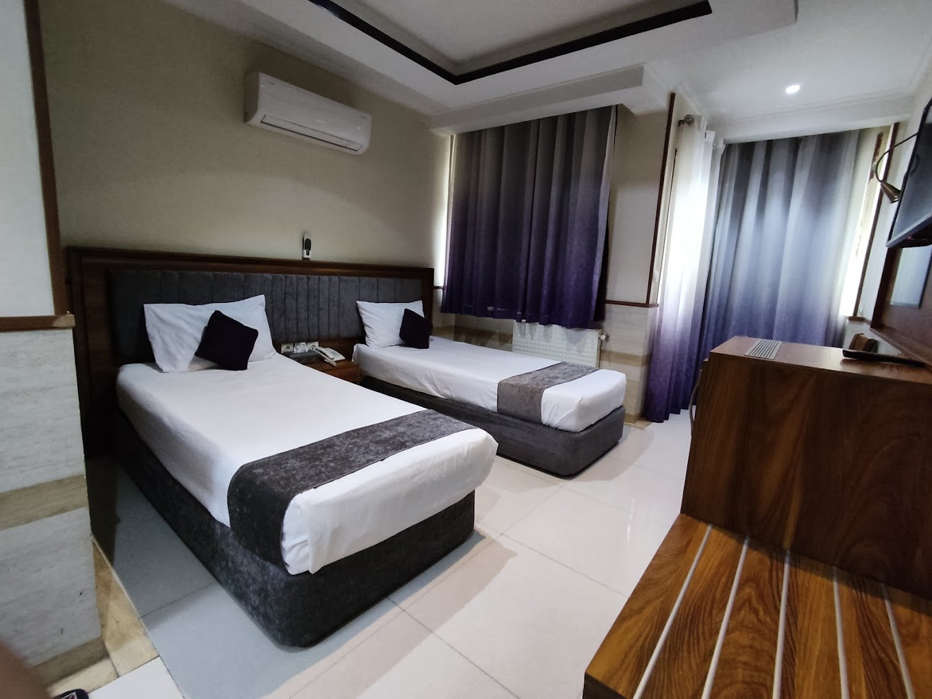 رزرو هتل یورد شیراز رزرو هتل با تخفیف ویژه